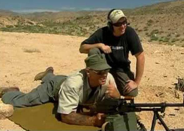 Lock n' Load With R. Lee Ermey-HISTORY 2 頻道 | 杰德影音